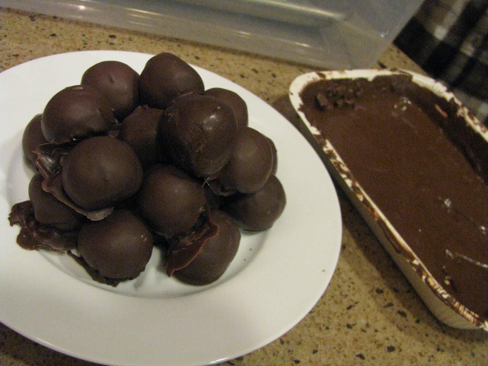 Antiocher Recipes - The Legendary Oreo Balls - Antioch Team